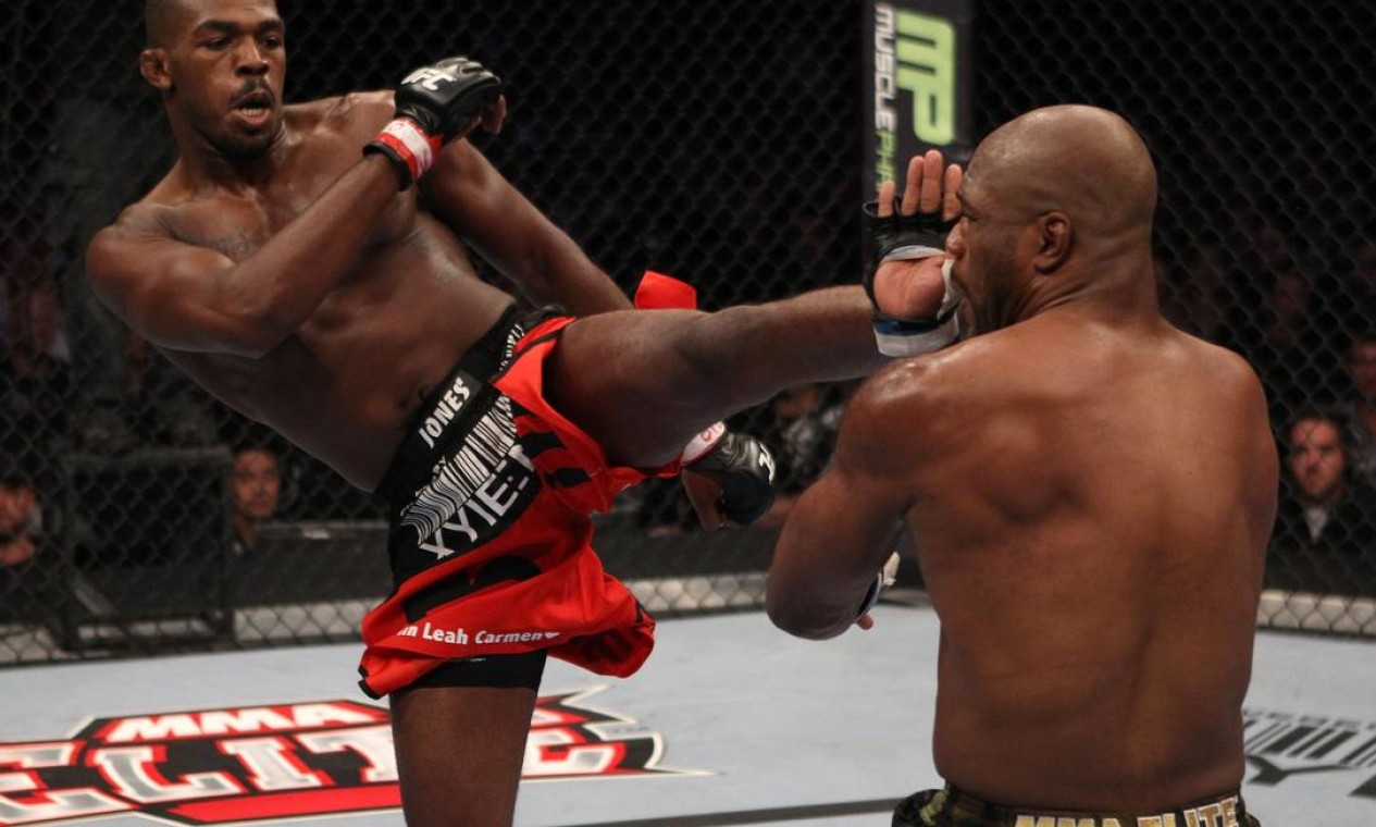 UFC 140: Jon Jones x Lyoto Machida - Jornal O Globo