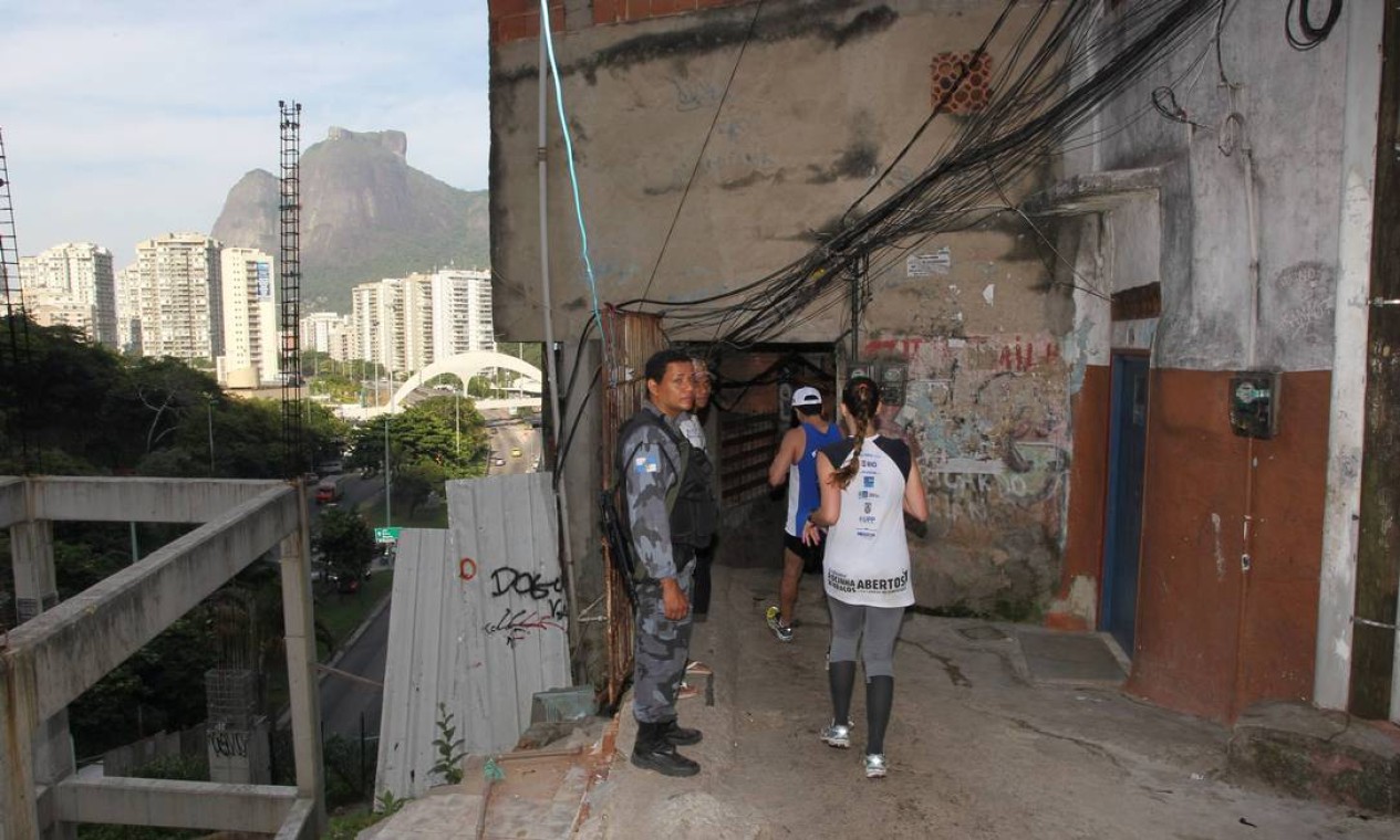 Corrida Rocinha de Braços Abertos agita comunidade - Jornal O Globo