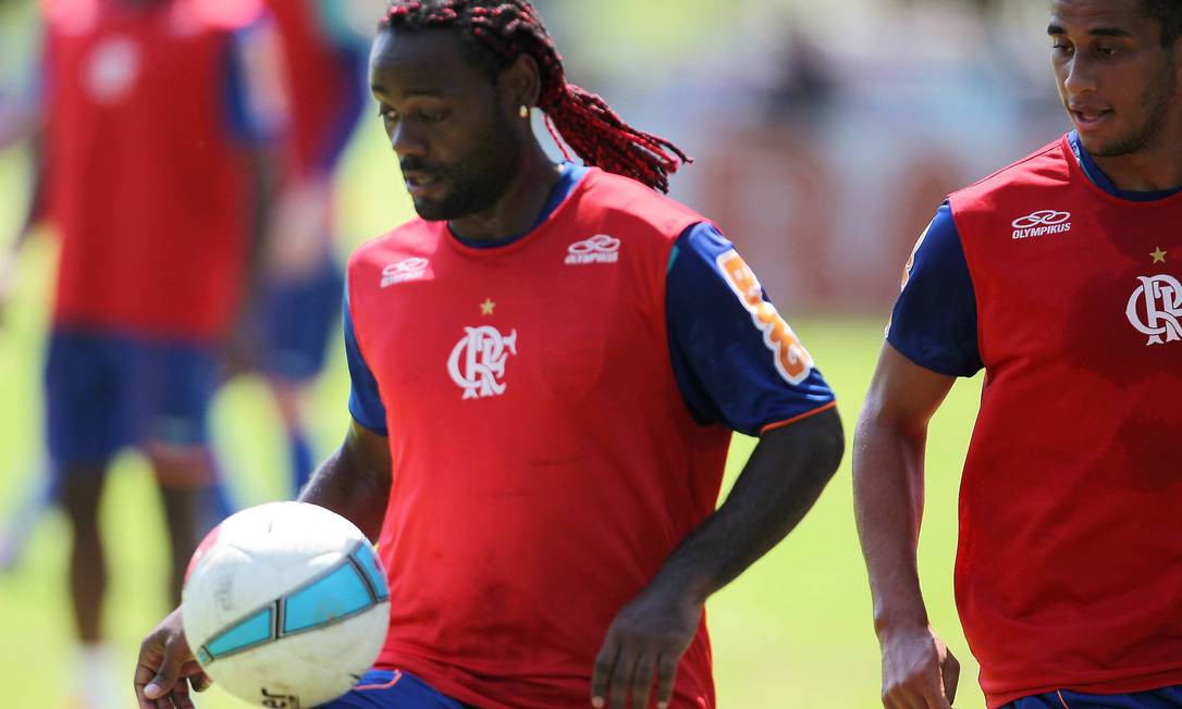 Vágner Love é regularizado e pode estrear contra o Nova Iguaçu - Jornal ...