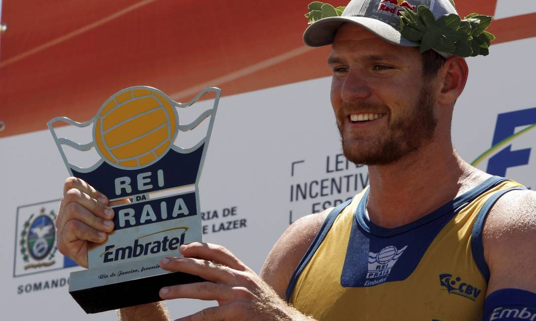 Alison é o Rei da Praia - Jornal O Globo