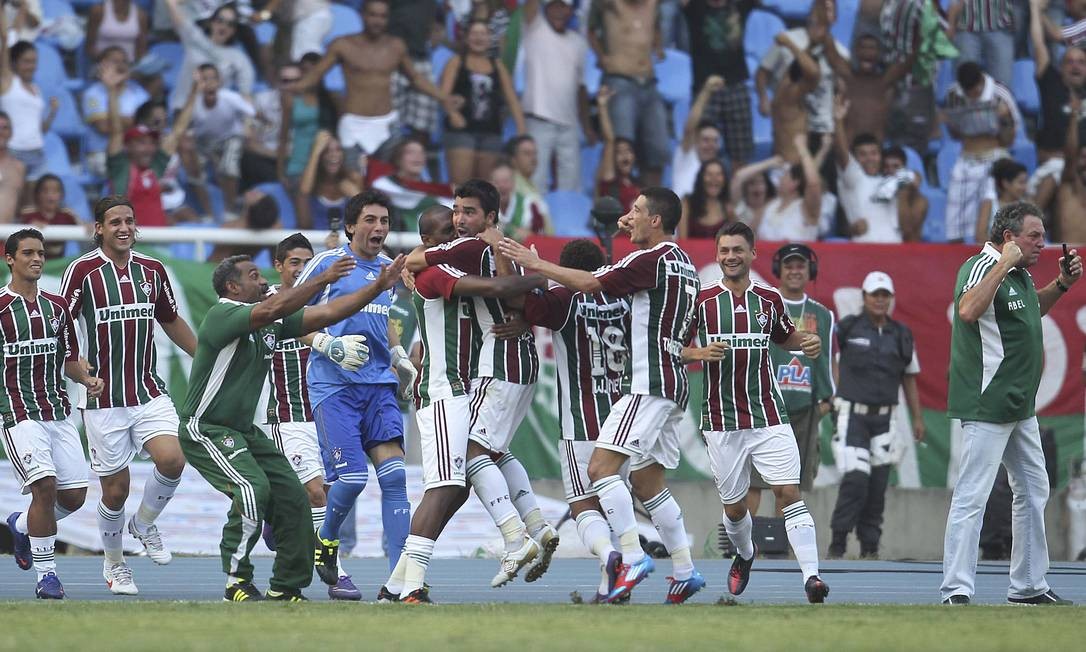 Fluminense é campeão da Taça GB - Jornal O Globo