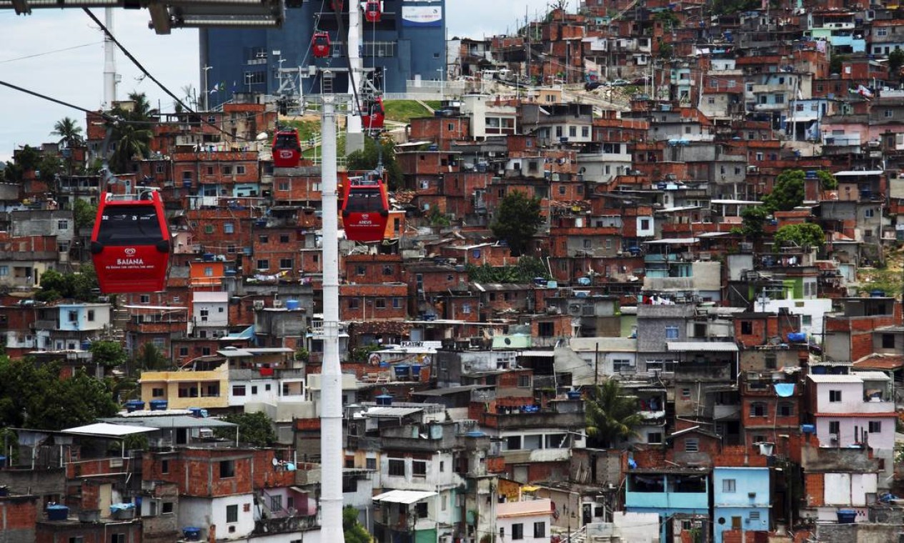 Relembre os momentos que marcaram o Complexo do Alemão desde a ocupação ...