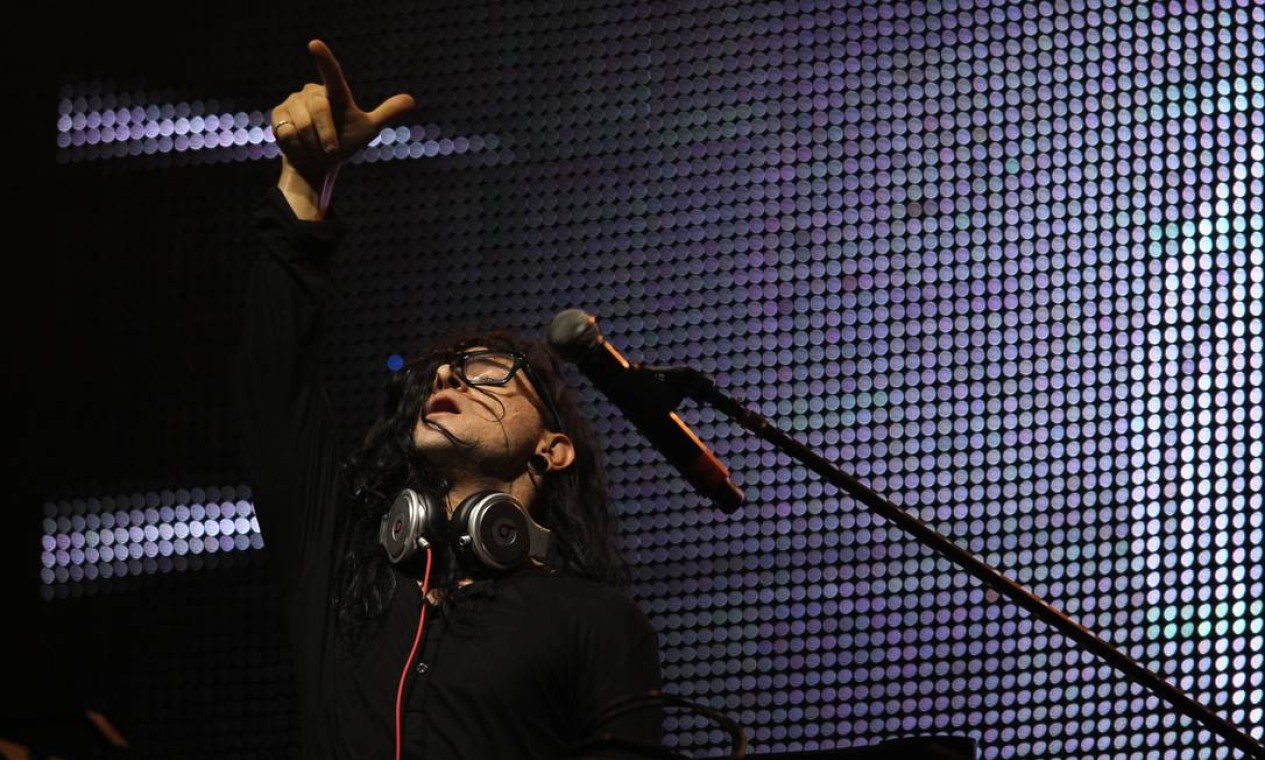 DJ Skrillex é a revelação do último dia do Lollapalooza - Jornal O Globo