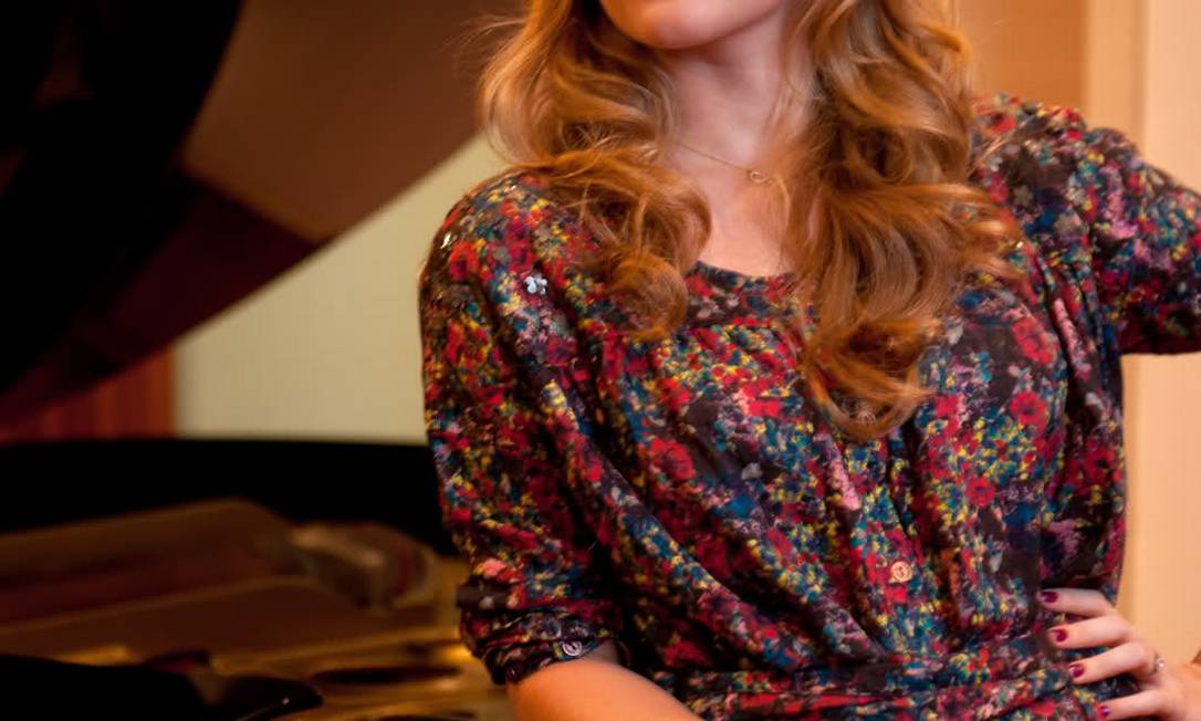 Laura Rizzotto, de 17 anos, abrirá o show de Demi Lovato - Jornal O Globo