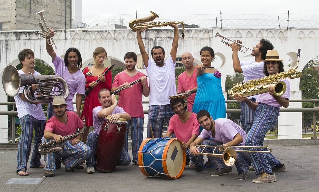 Banda Fanfarrada ajuda a popularizar a música instrumental - Jornal O Globo