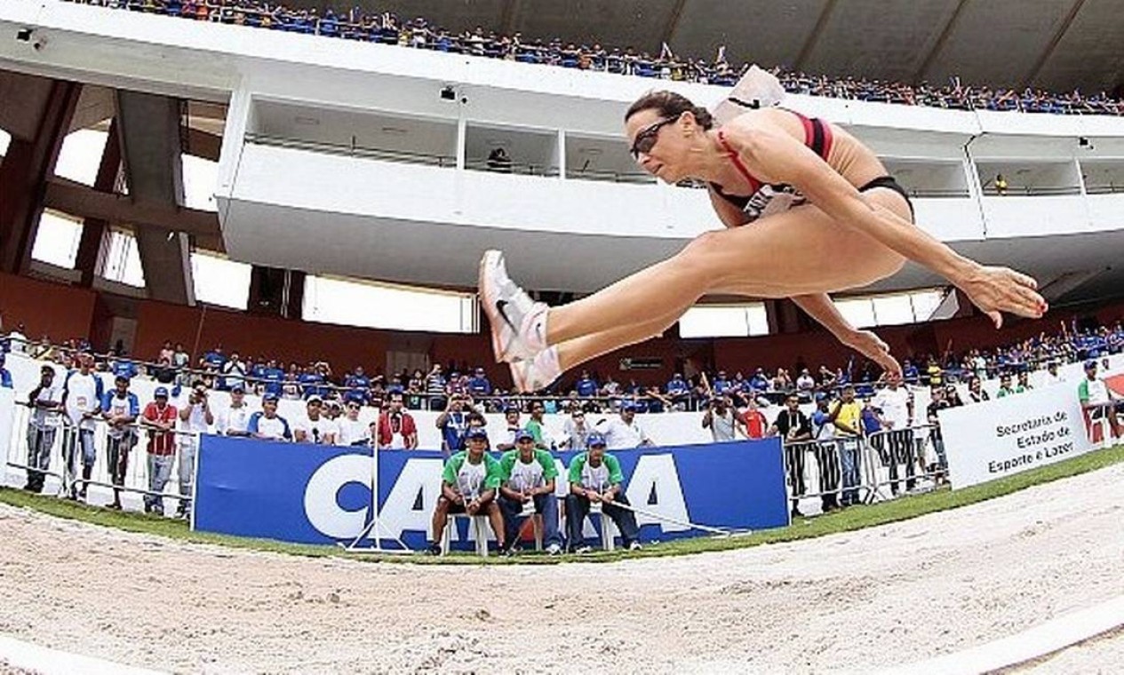 Maurren Maggi conquista o ouro no GP de atletismo de Belém - Jornal O Globo