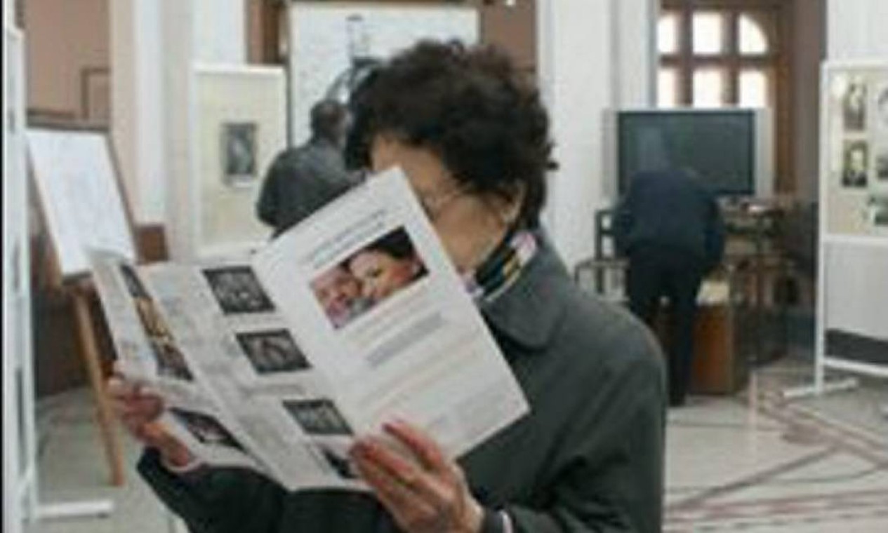 Cidade búlgara faz exposição sobre família de Dilma - Jornal O Globo