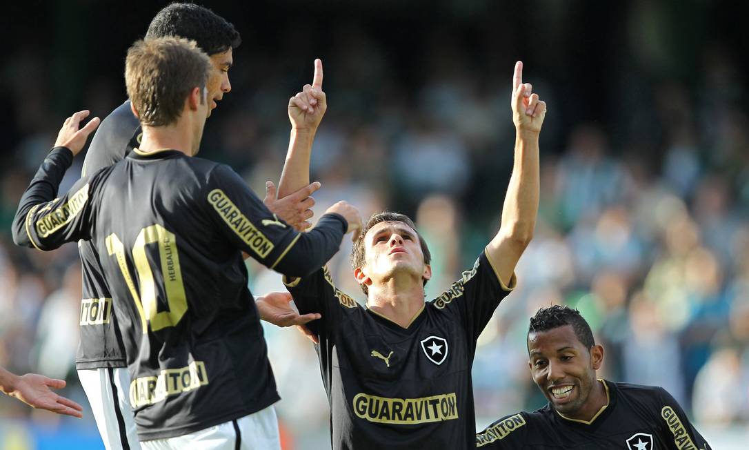 Lucas vibra com convocação para seleção brasileira - Jornal O Globo