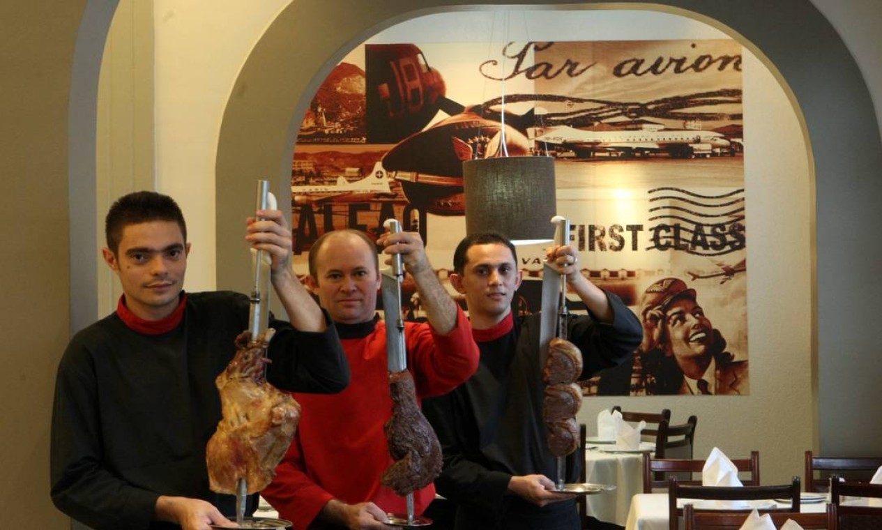 Após mudança de nome, Mocellin inicia nova era com título - Jornal O Globo