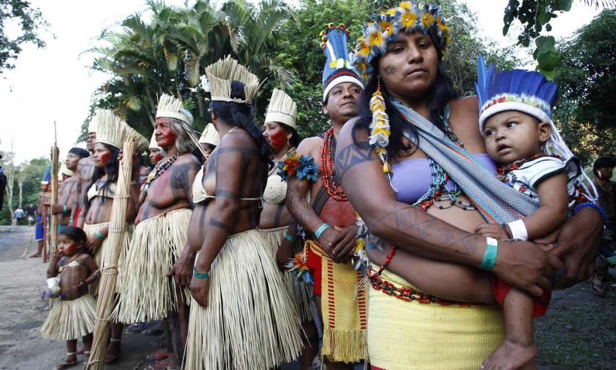 Indígenas se reúnem na Kari-Oca para a Rio+20 - Jornal O Globo