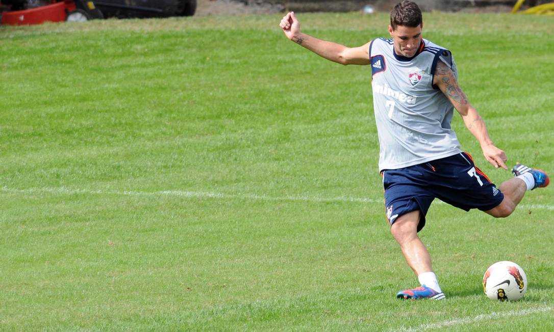 Thiago Neves recupera vaga de titular no Fluminense - Jornal O Globo