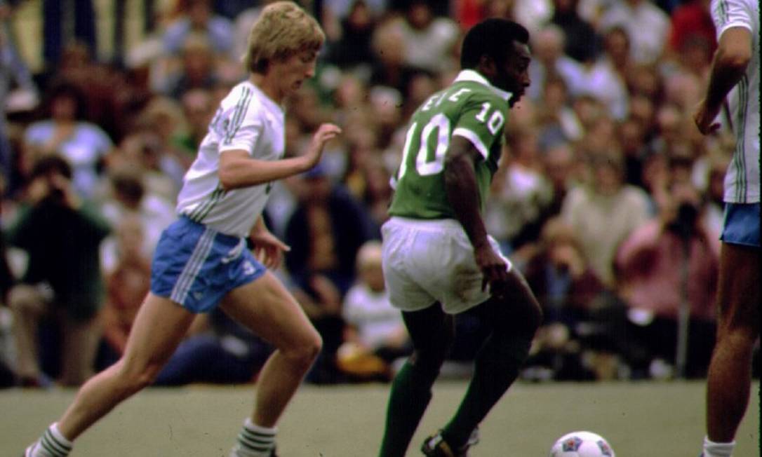 New York Cosmos, ex-time de Pelé, está de volta aos gramados - Jornal O ...