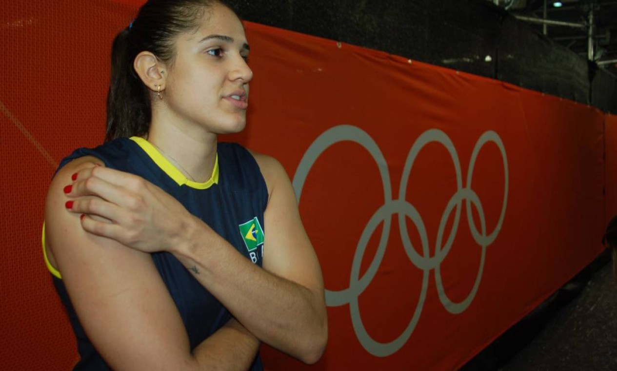 Confirmada na seleção de vôlei, Natália comemora a oportunidade ...
