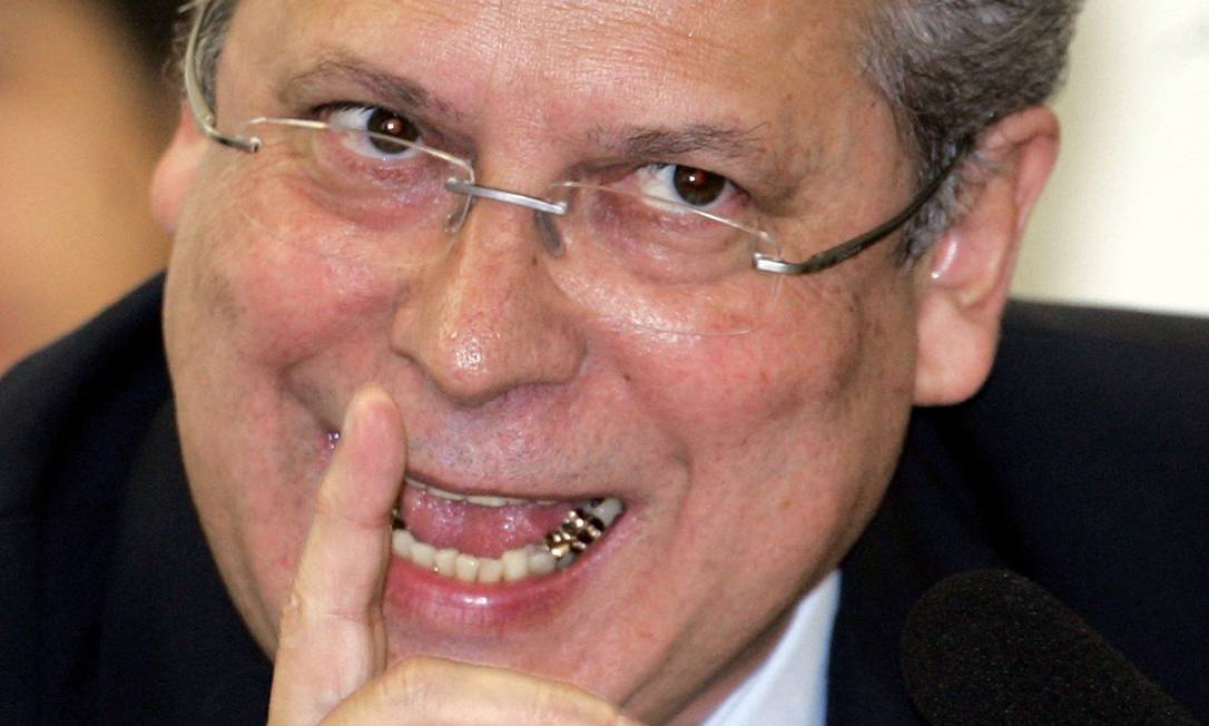 José Dirceu será o primeiro a receber a sentença do mensalão - Jornal O ...
