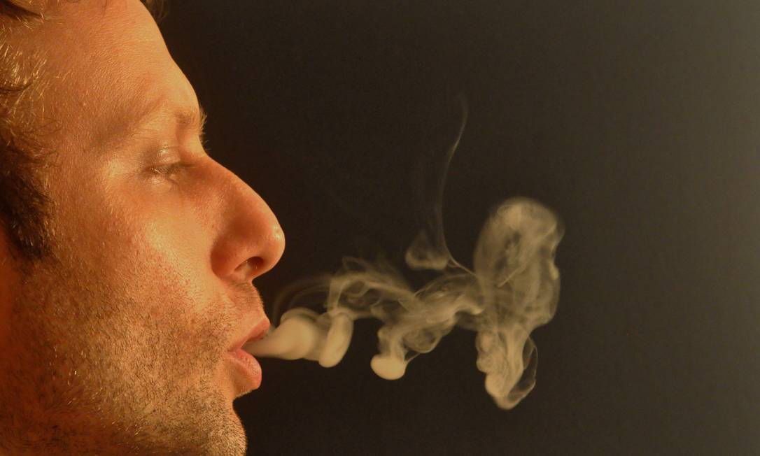 A arte da fumaça - Jornal O Globo