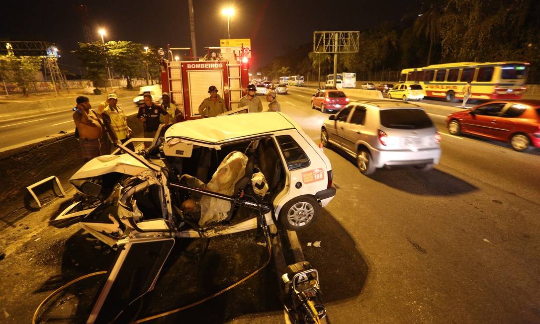 Acidentes deixam cinco mortos neste sábado - Jornal O Globo