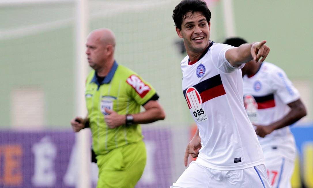 Fahel marca e Bahia derrota o Botafogo em Pituaçu - Jornal O Globo