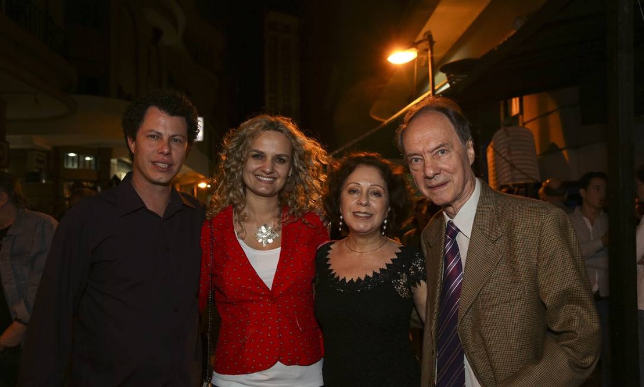 ‘O dia que durou 21 anos’, de Camilo Tavares, abre a Première neste ...