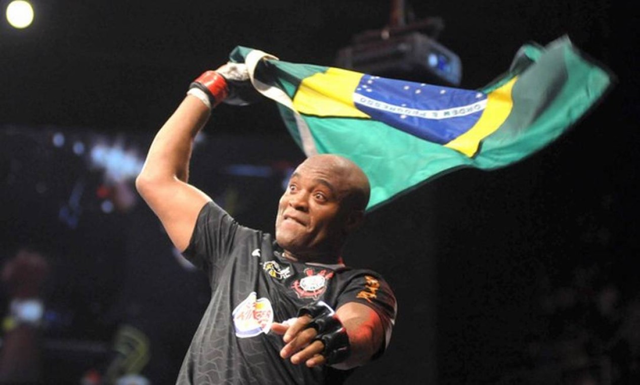 Anderson Silva admite pela primeira vez possibilidade de lutar contra ...