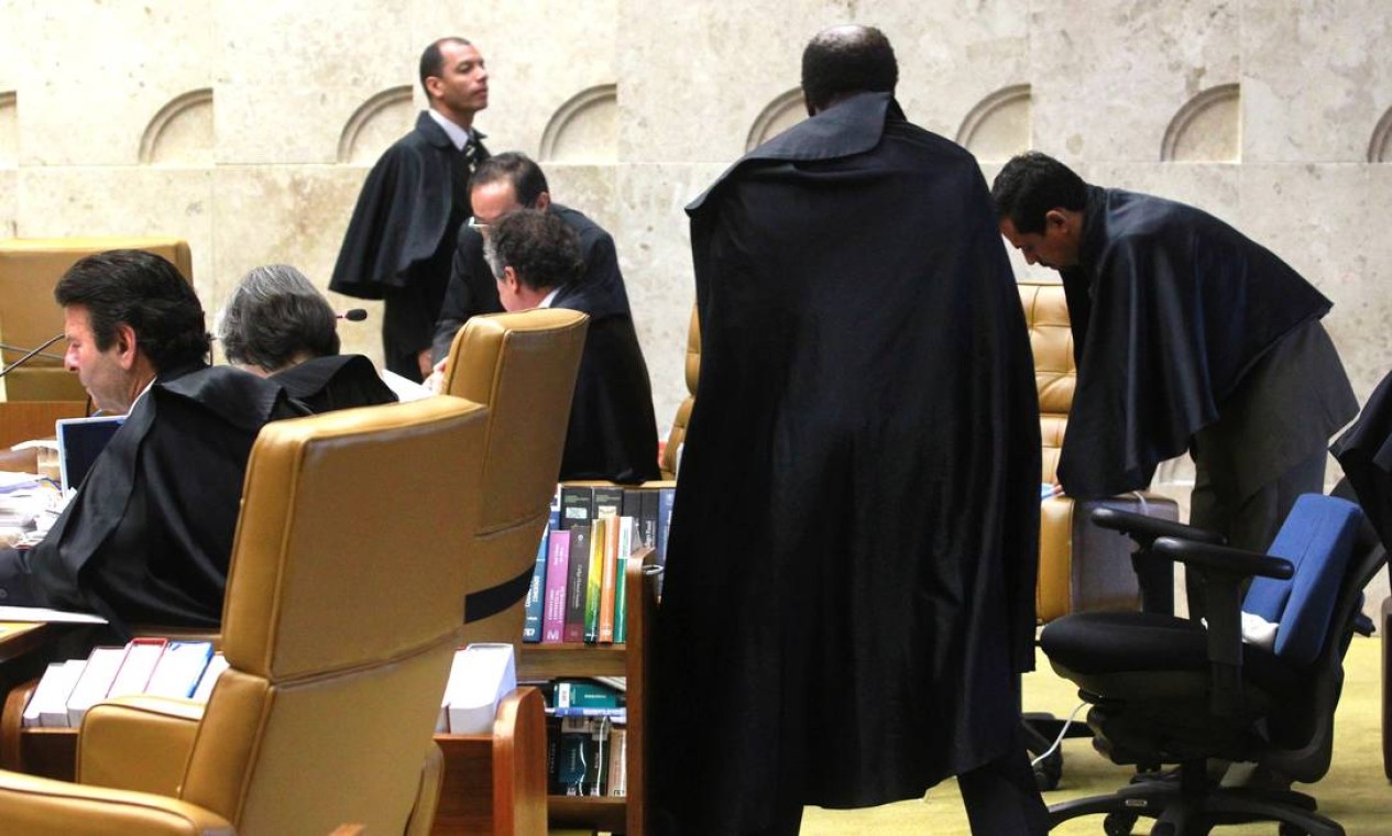 Veja as imagens do 43º dia de julgamento - Jornal O Globo