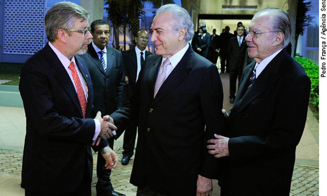 Sarney volta ao Planalto 22 anos depois de deixar o cargo - Jornal O Globo