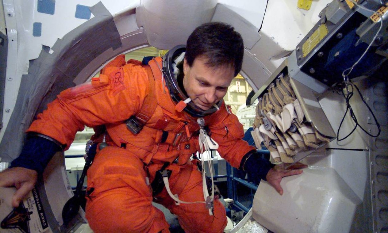 A tragédia dupla da viúva do astronauta israelense - Jornal O Globo