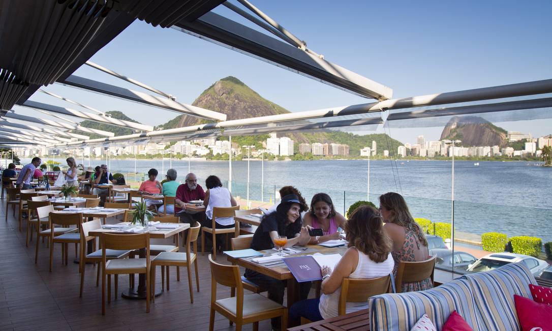 Bares e restaurantes para degustar o Rio com os olhos - Jornal O Globo