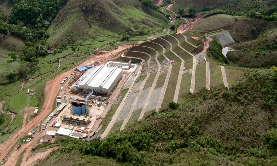 Anglo quer embarque prioritário de minério de ferro no Porto do Açu ...