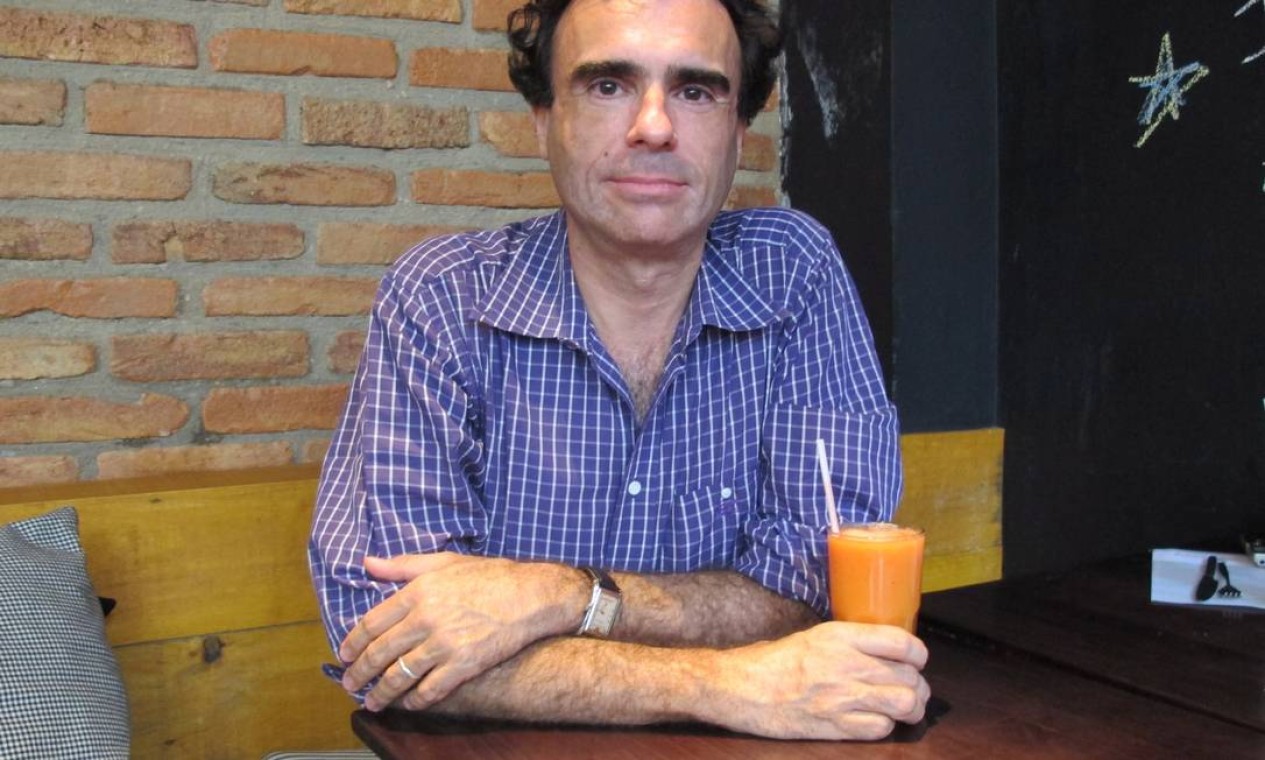 Dois cafés e a conta com Eric Stobbaerts - Jornal O Globo