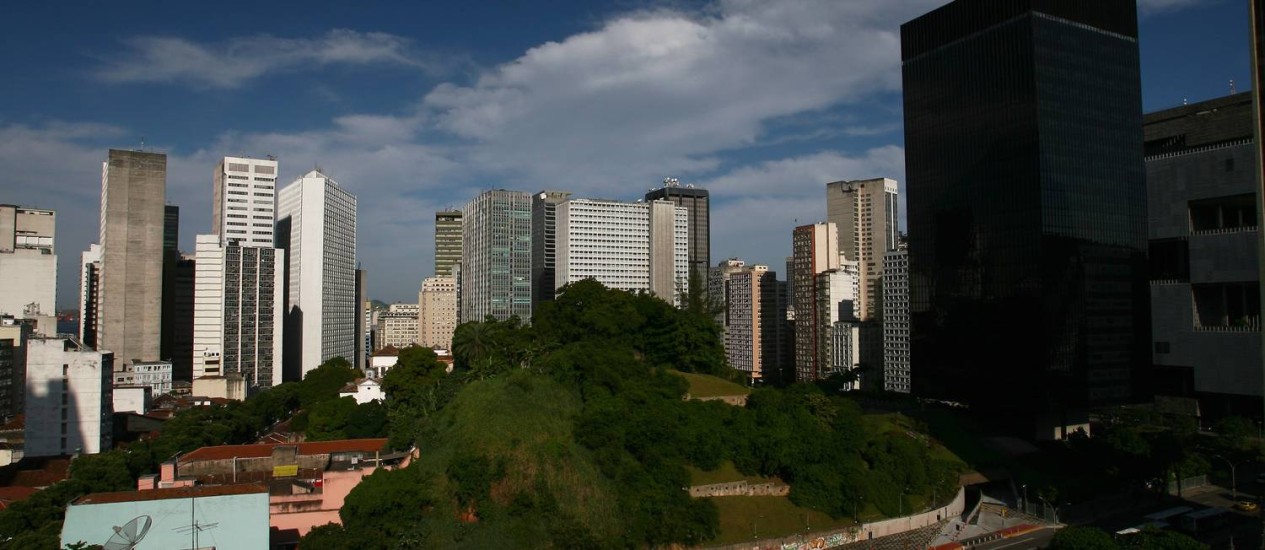 Novo prédio do BNDES terá quatro andares aparentes - Jornal O Globo