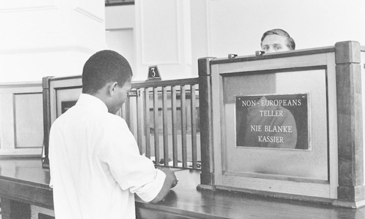 Veja imagens da exposição 'Rise and fall of apartheid' - Jornal O Globo