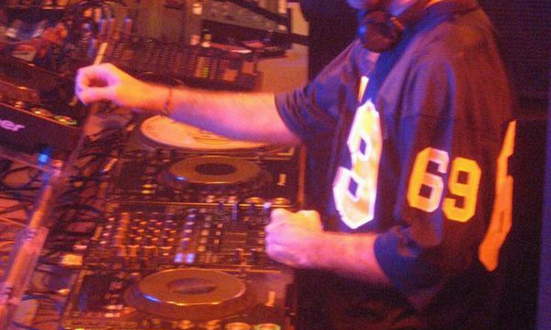 Morre, em Nova York, o DJ Peter Rauhofer, aos 48 anos - Jornal O Globo