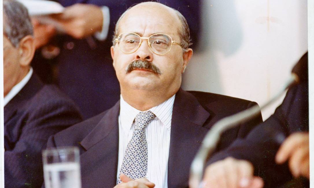 PC Farias: Tesoureiro de Collor comandou rede de ‘fantasmas’ - Jornal O ...