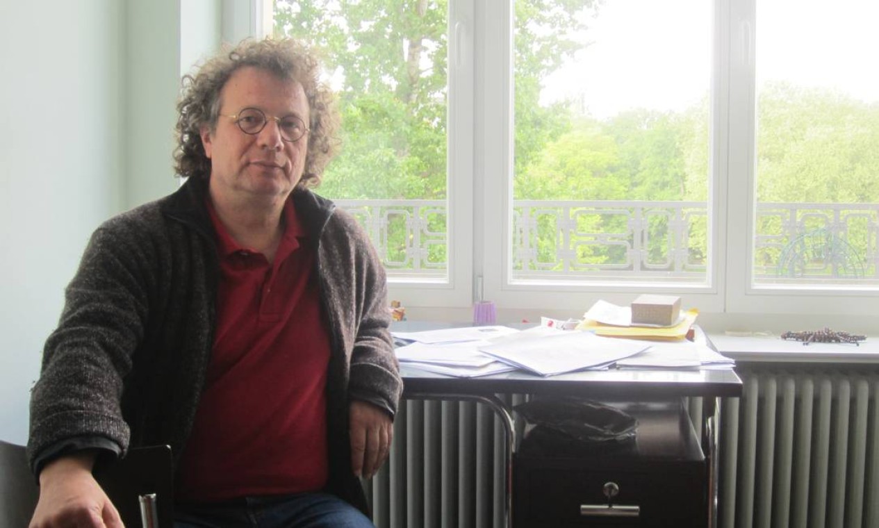 Em ‘Adam e Evelyn’, Ingo Schulze trata dos choques de um casal do Leste ...