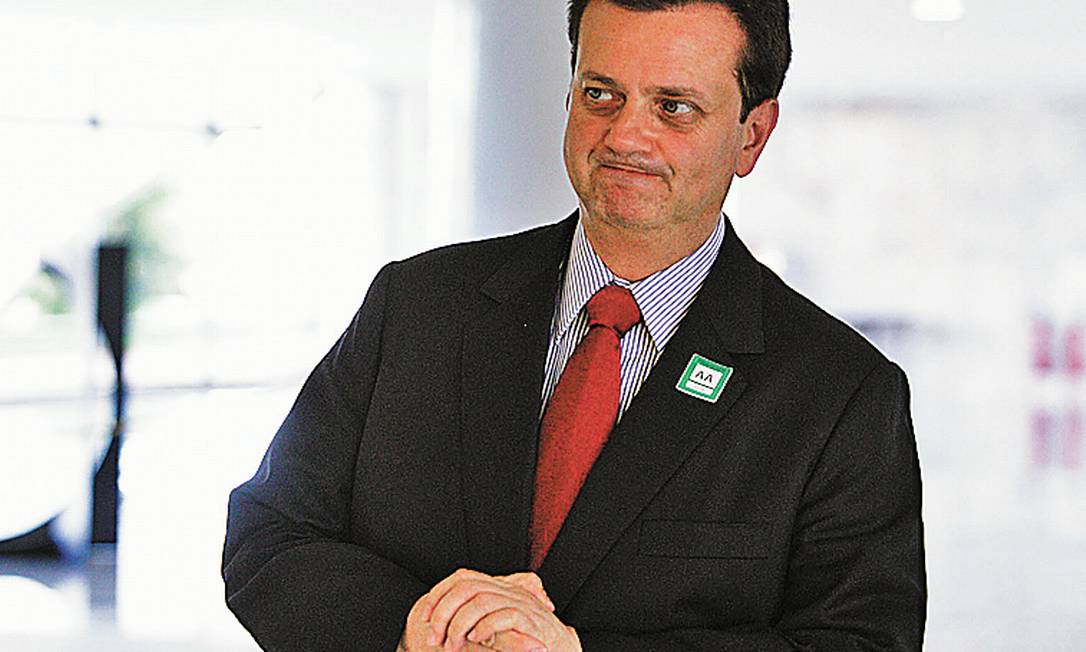 Kassab é condenado a devolver aumento que concedeu a si próprio como ...