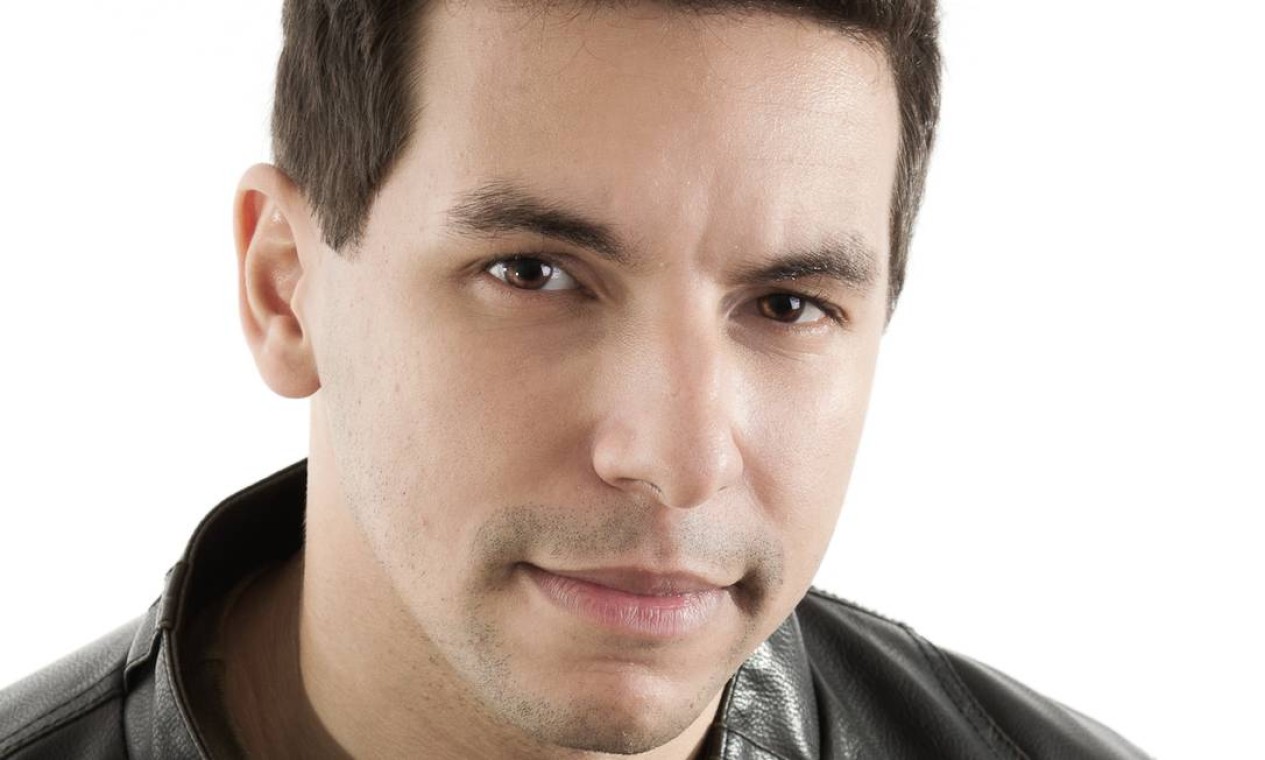 Raphael Draccon: ‘Eu amo Rubem Fonseca’ - Jornal O Globo