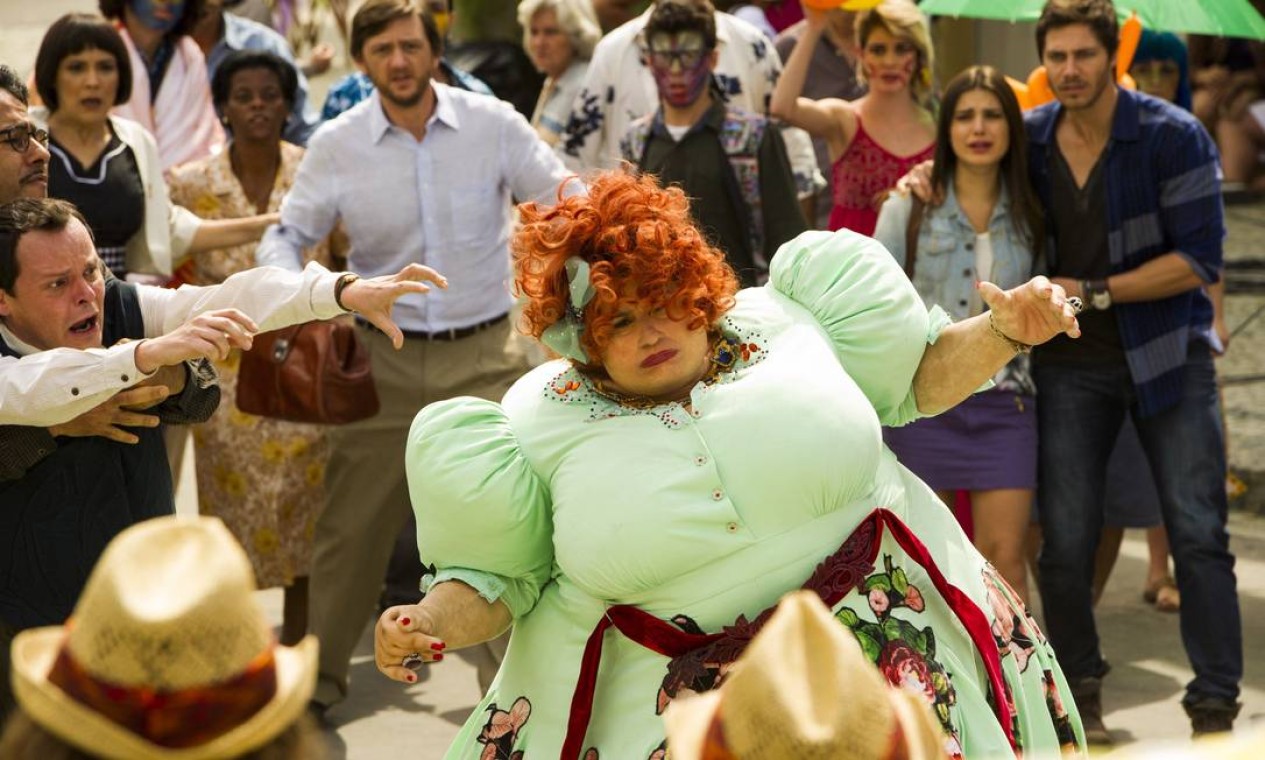 Um dos momentos mais esperados de ‘Saramandaia’, explosão de Dona ...