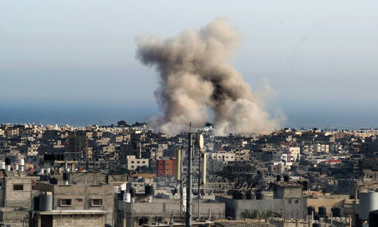 As imagens do quinto dia de ataques entre Israel e Gaza - Jornal O Globo
