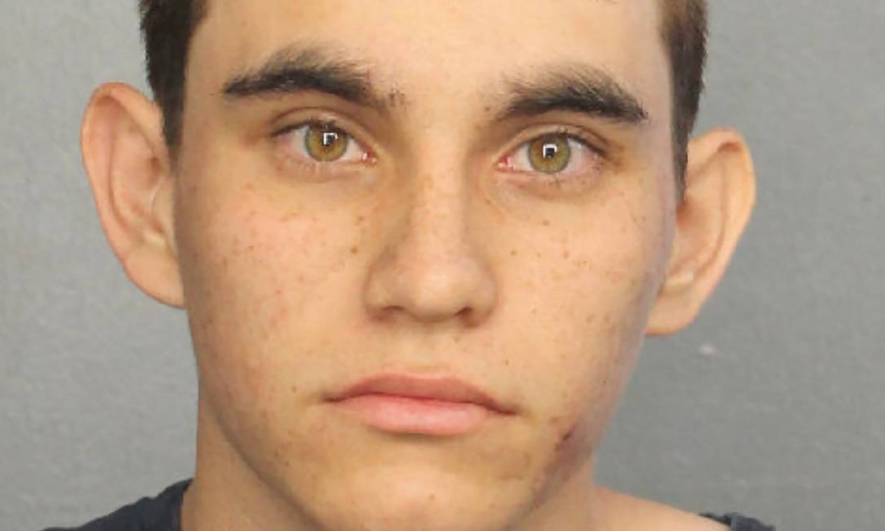 Quem é Nikolas Cruz, ex-aluno que matou 17 pessoas em escola na Flórida ...