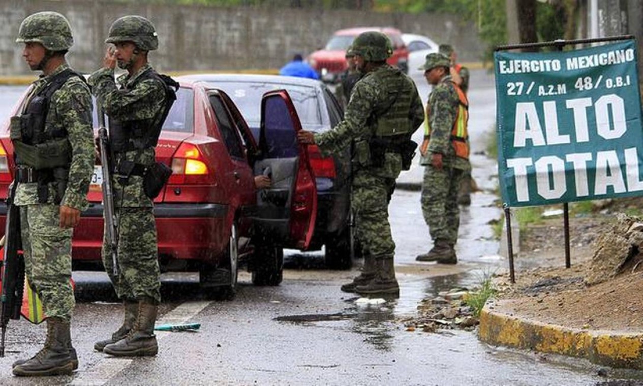 Supremo do México declara inconstitucional lei que perpetua papel dos ...