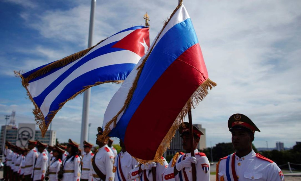 'Cuba sempre poderá contar com a Rússia’, diz primeiro-ministro russo ...