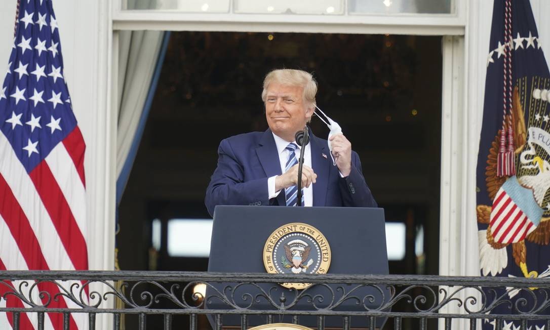 Trump faz na Casa Branca o seu primeiro comício desde que saiu do hospital - Jornal O Globo