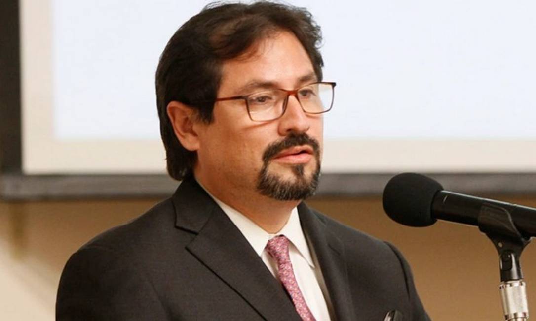 Polícia aliada de Ortega prende presidente do maior banco da Nicarágua ...