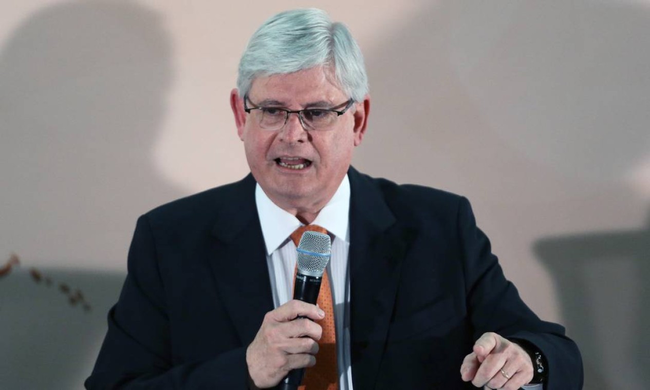 Janot diz que Lava-Jato só é atacada por ignorantes e por quem defende ...