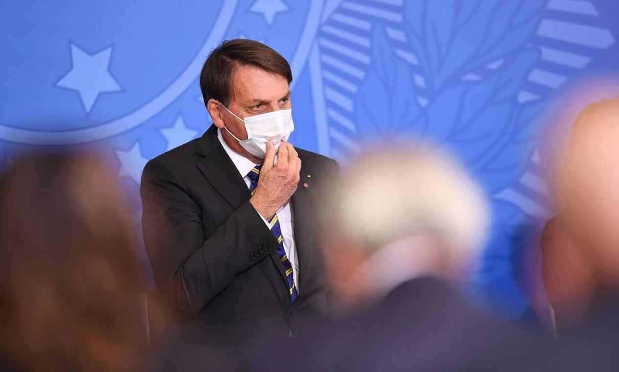 Bolsonaro mira 2022 e amplia pressão por gastos - Jornal O Globo