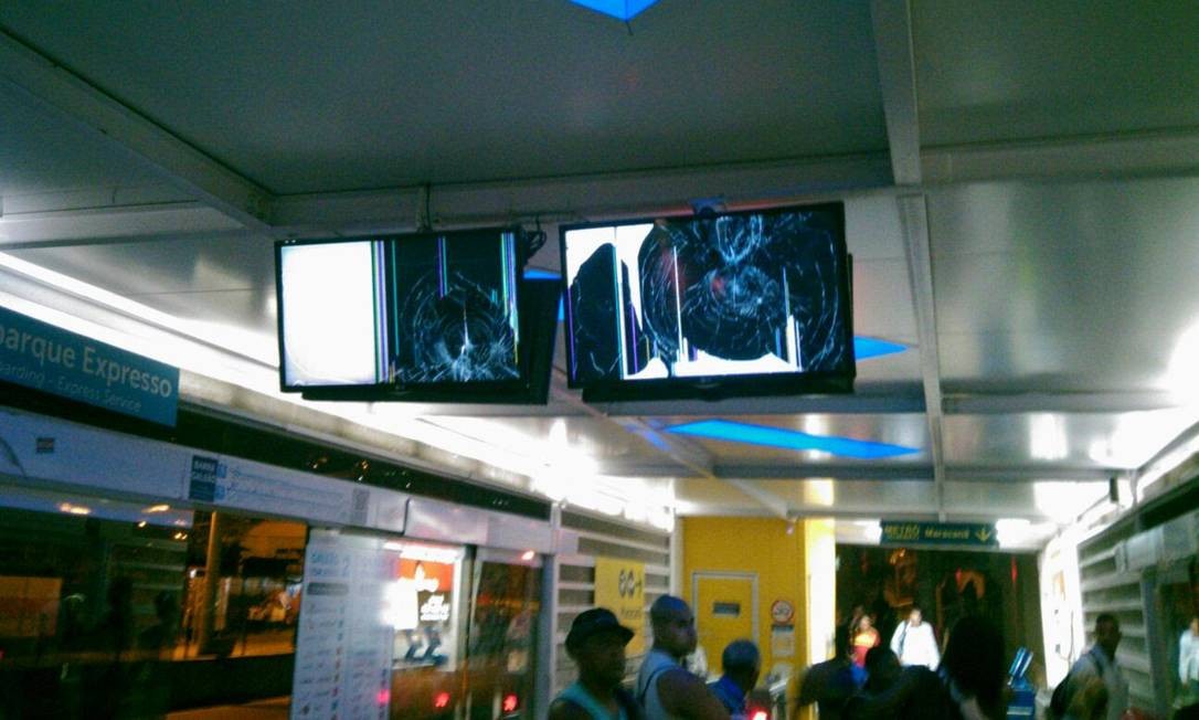 BRT: 11 estações e terminal Alvorada são alvo de vandalismo - Jornal O ...