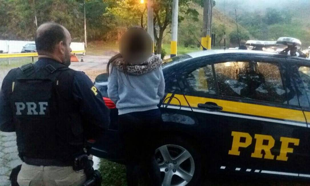 Mulher do chefe do Morro do Chapadão é presa na Via Dutra - Jornal O Globo